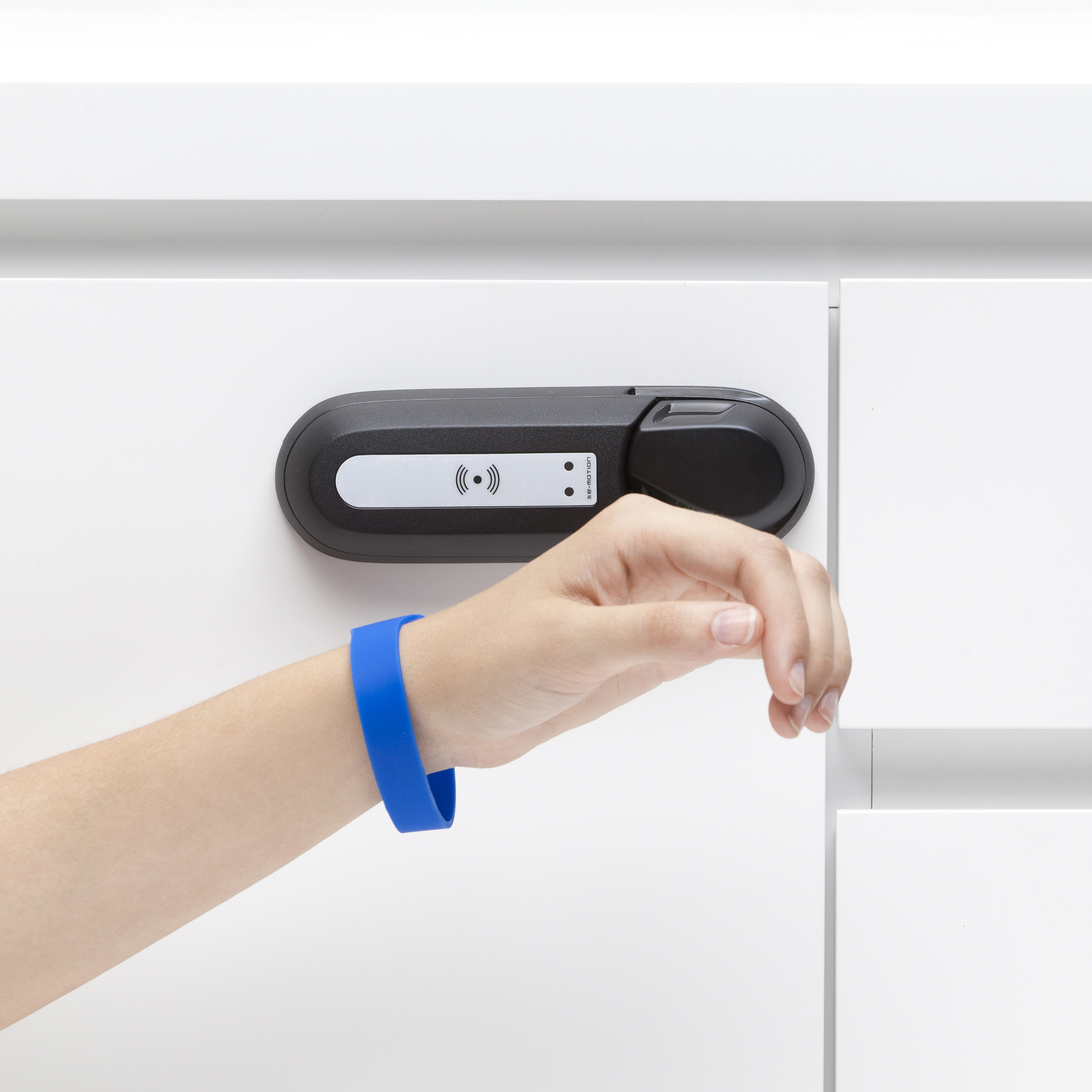 SMARTair Cabinet Lock - Access Control Solution | ASSA ABLOY